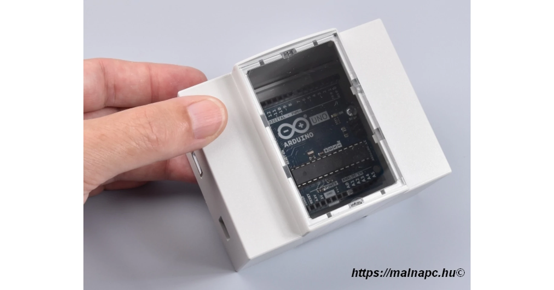 Ipari doboz DIN sínre Arduino UNO-hoz 71,3x90,5x62mm