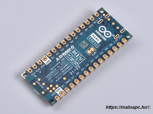 Arduino Nano ESP32 w/o headers - ABX00092